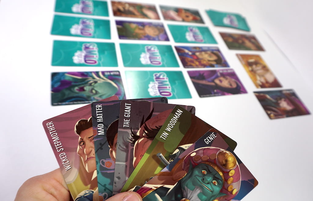 SNAP Review - Similo: Are You Clued In? - The Family Gamers